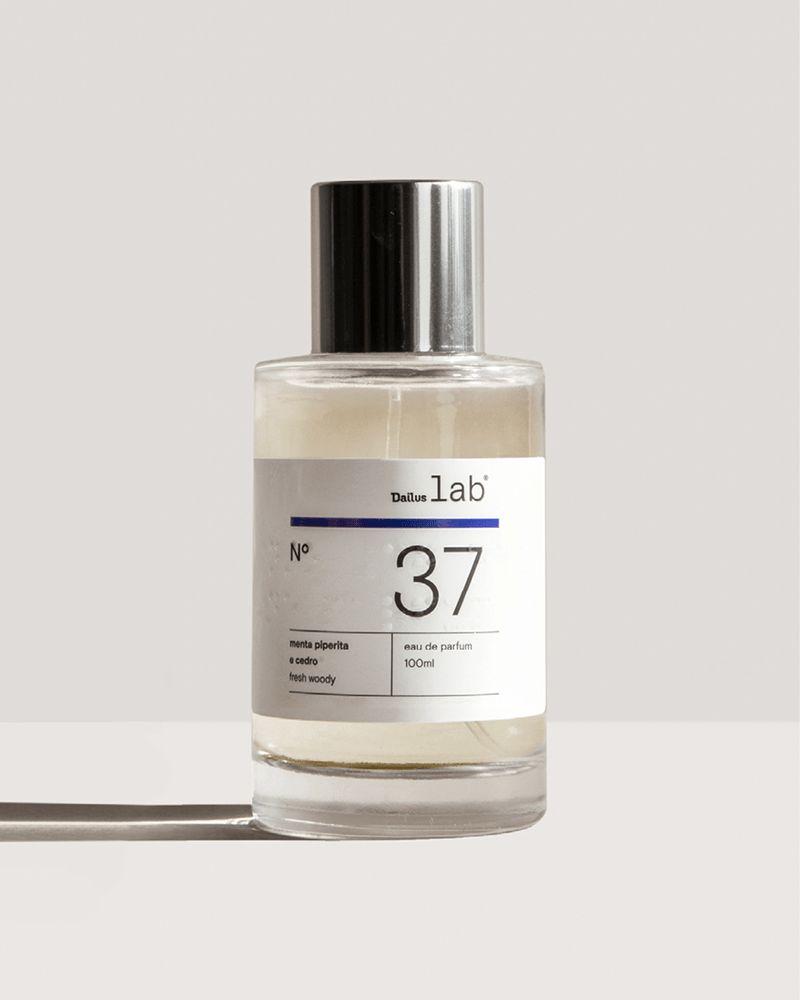 Nº 37 Dailus Lab perfume - a fragrance for women and men 2023