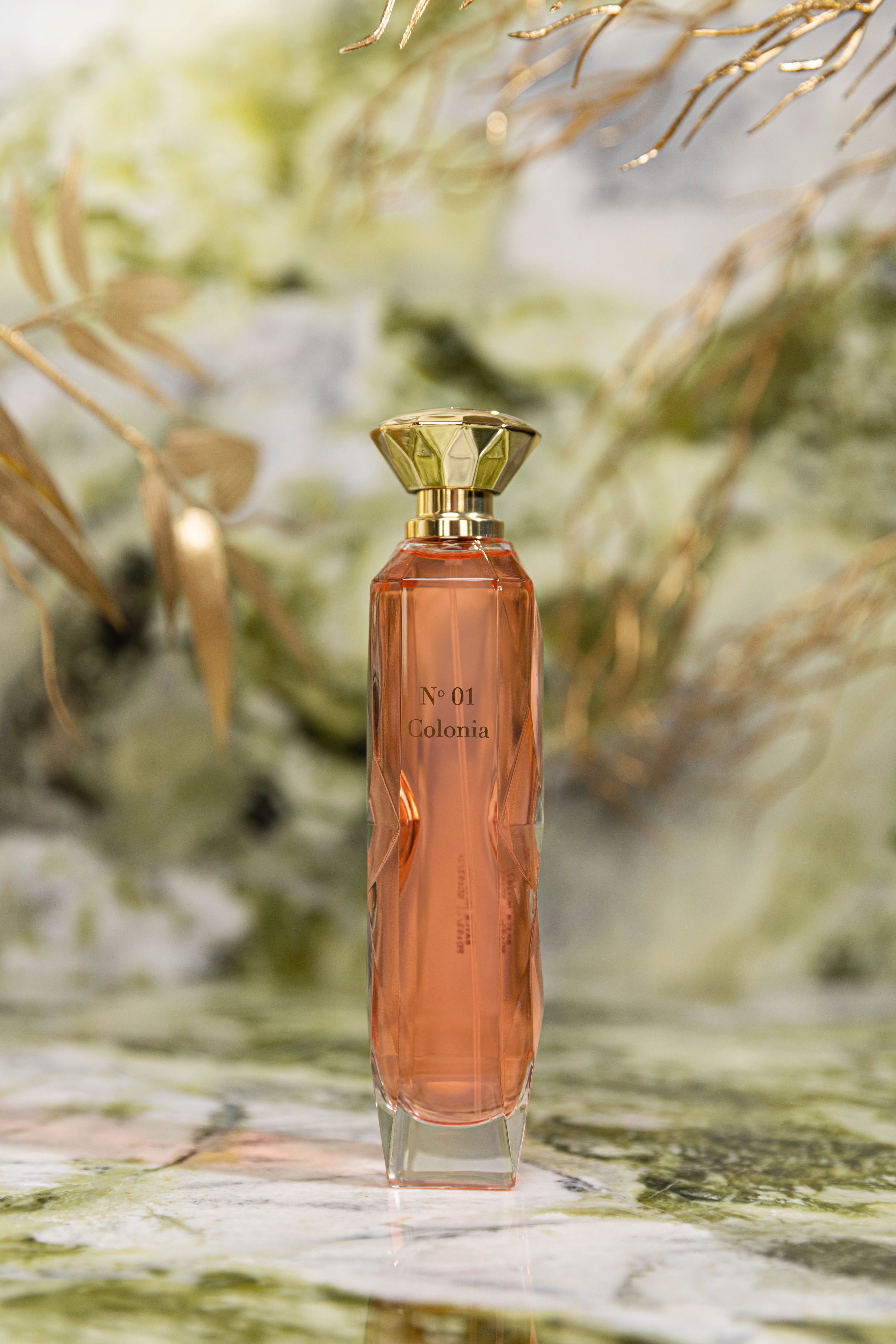Colonia No1 Mauzan perfume - a fragrance for women and men 2010