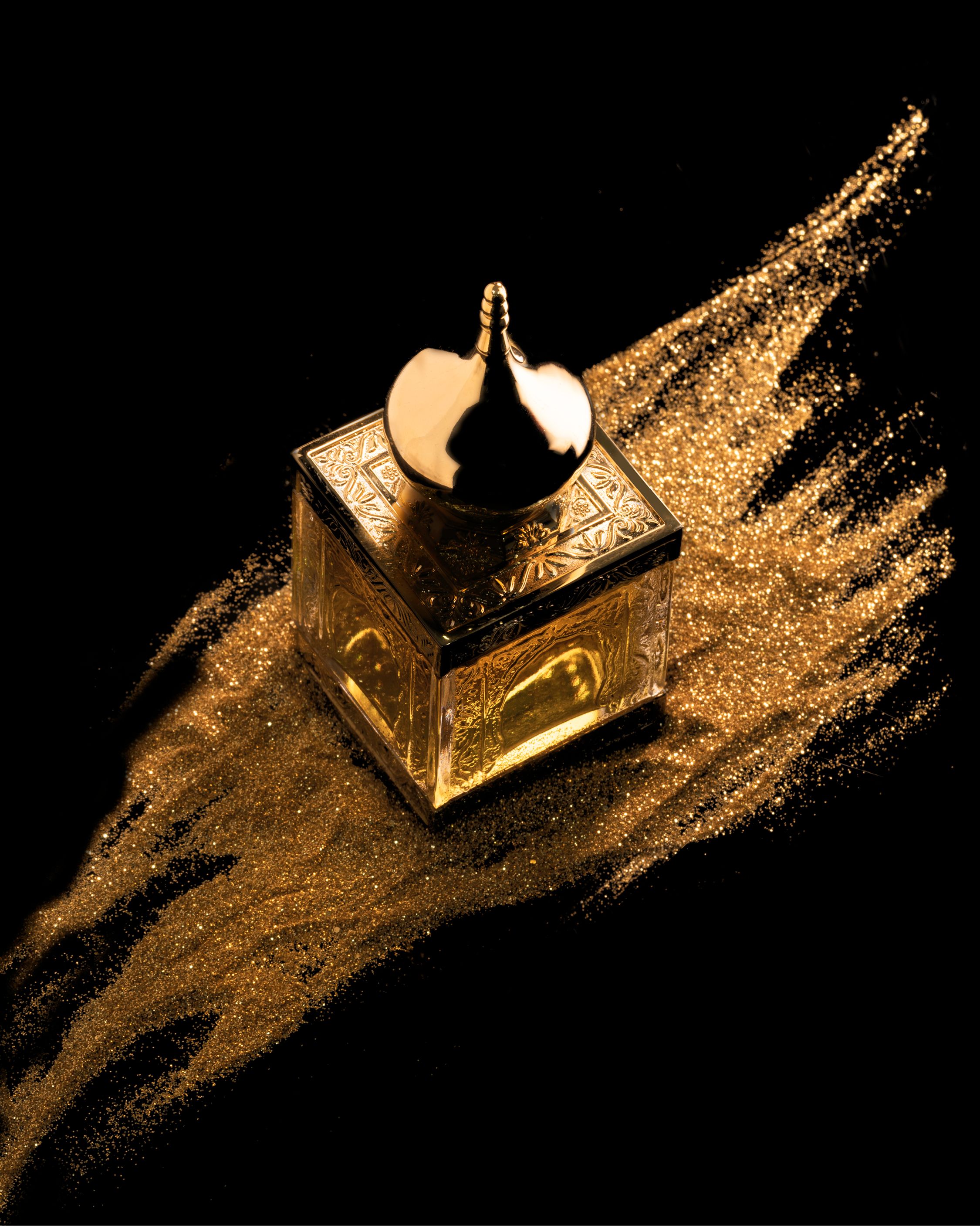 Cristal & Gold Woman Amouage perfume - a new fragrance for women 2023