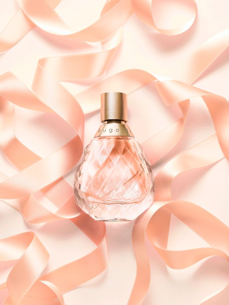 Felicità Apricot Bugatti Fashion בושם - הינו ניחוח חדש 2024 לנשים