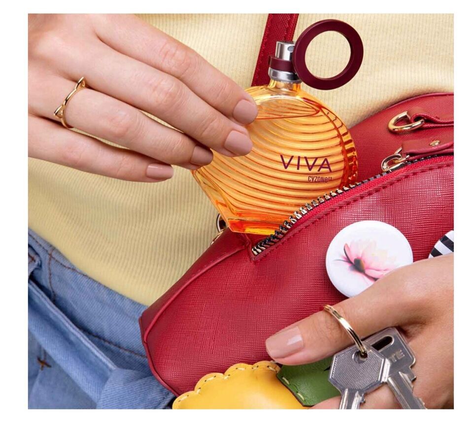 Viva Cyzone fragancia - una fragancia para Mujeres 2020