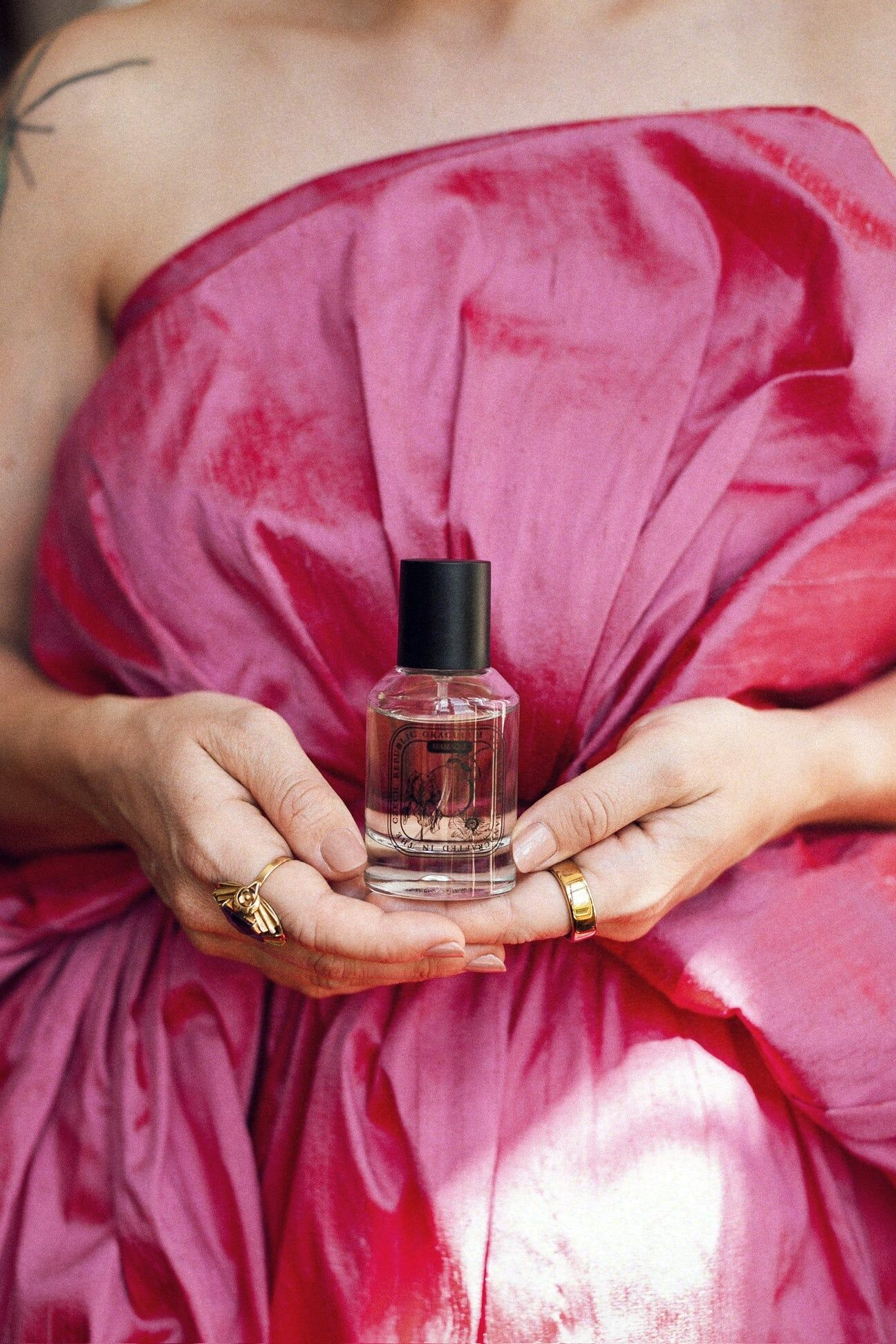 Arabesque ORACULUM Parfum - ein neues Parfum für Frauen und Männer 2024