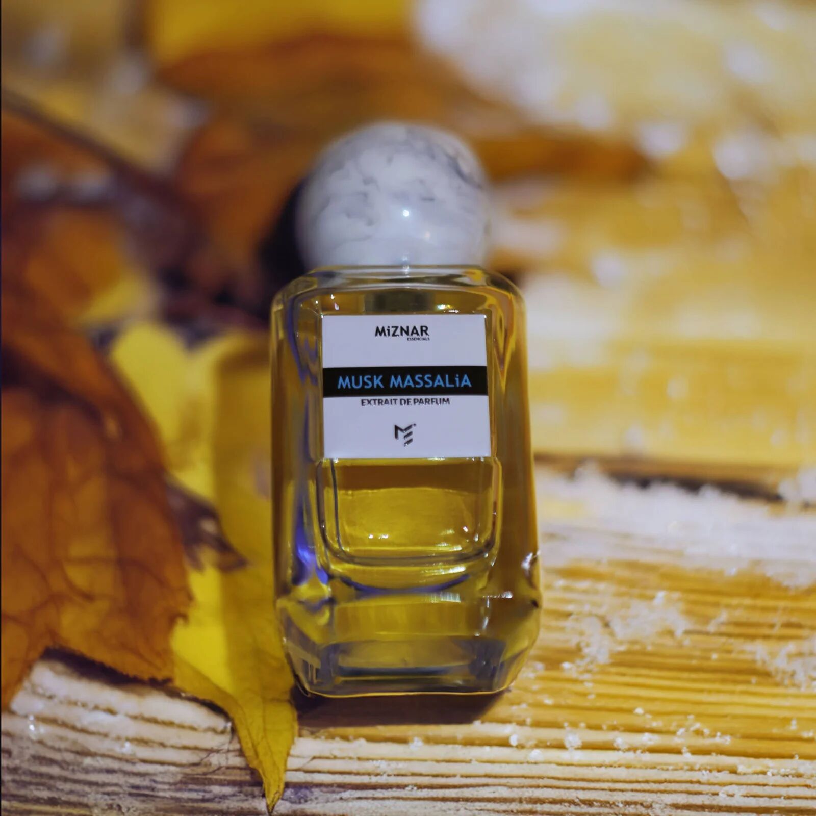 Musk Massalia MiZNAR Essencials аромат — новый аромат для мужчин и ...
