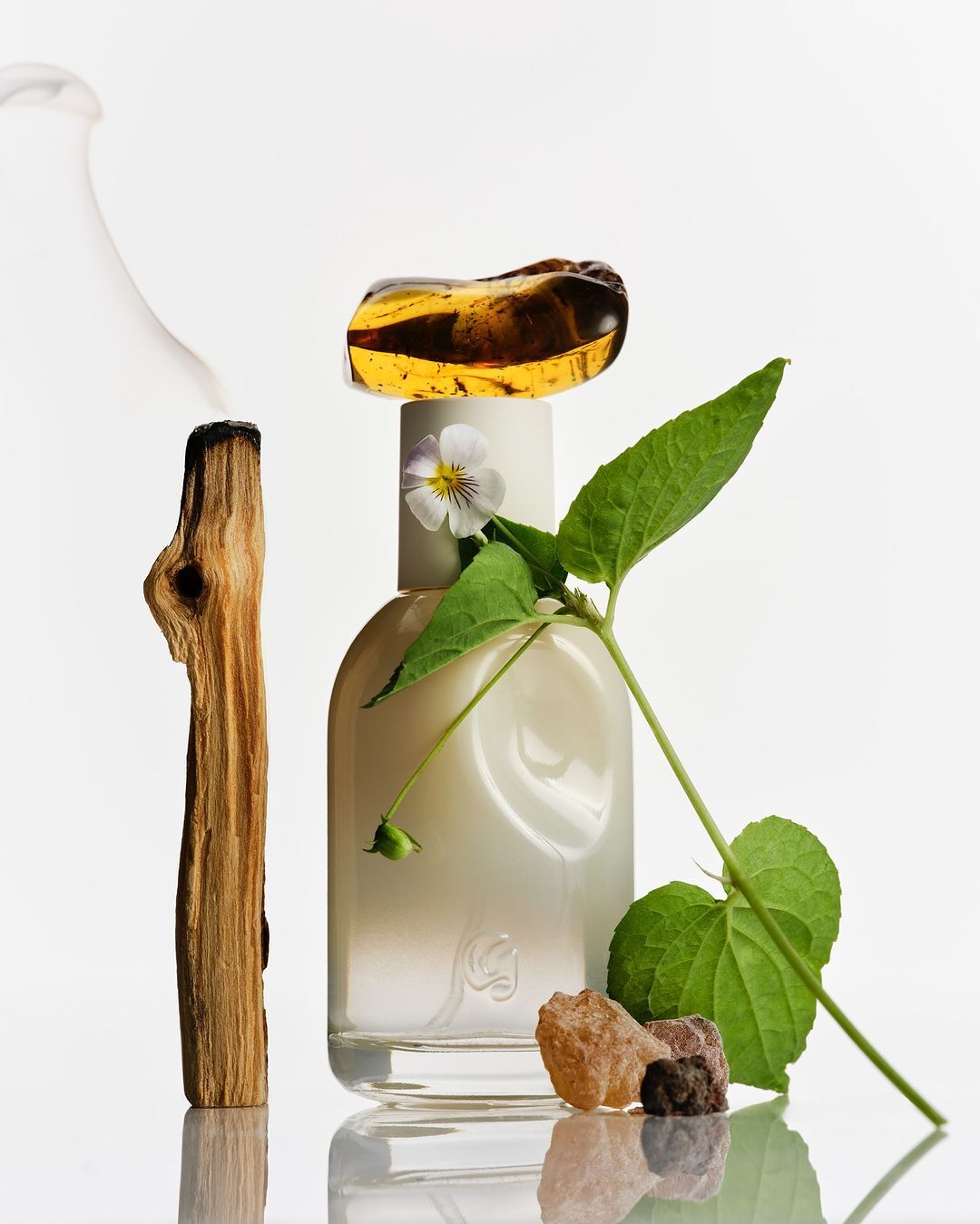 You Doux Glossier perfume - a new fragrance for women and men 2024