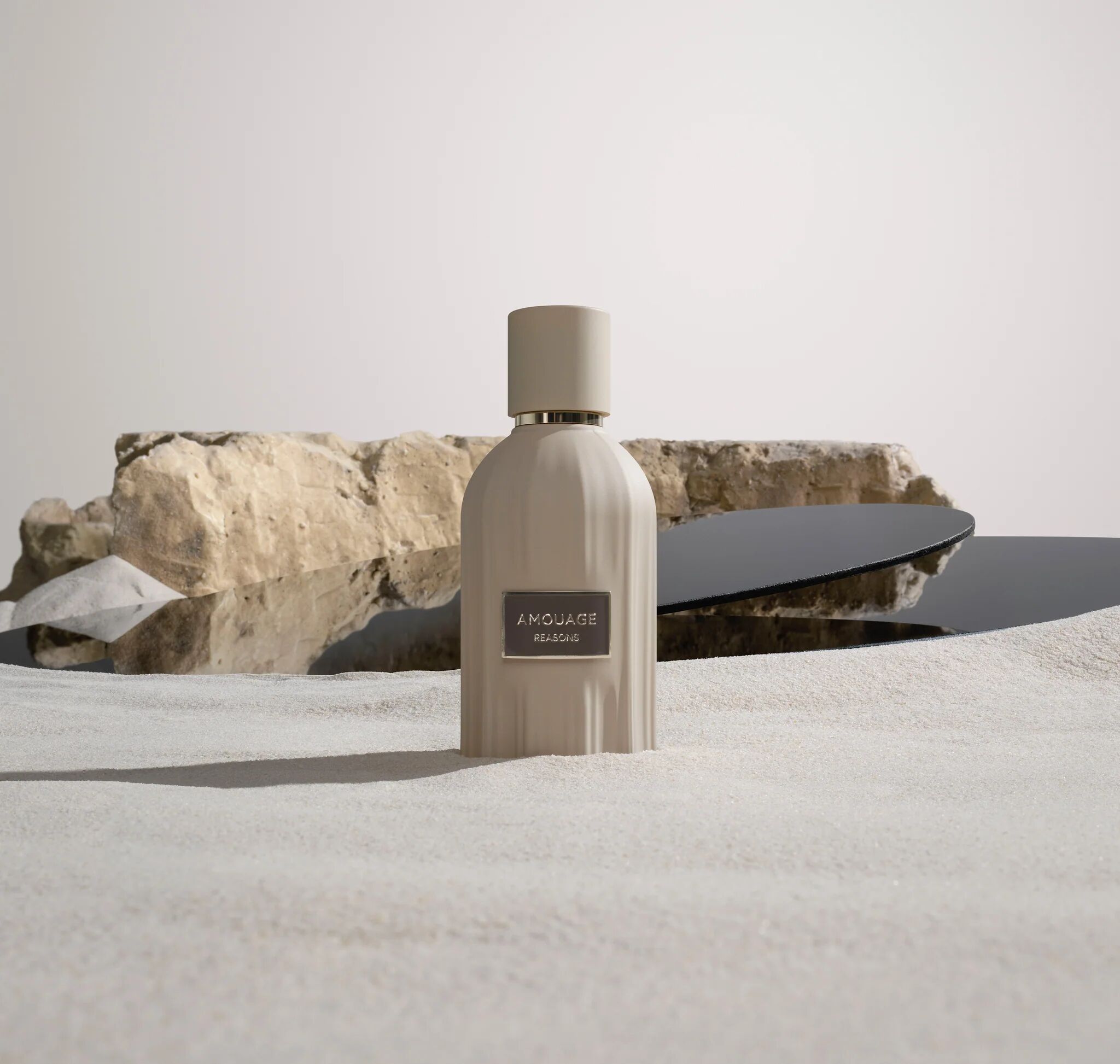 Reasons Amouage perfume - a novo fragrância Compartilhável 2024