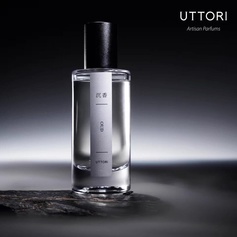 Oud 沉香 Uttori 五朵里 perfume - a fragrance for women and men