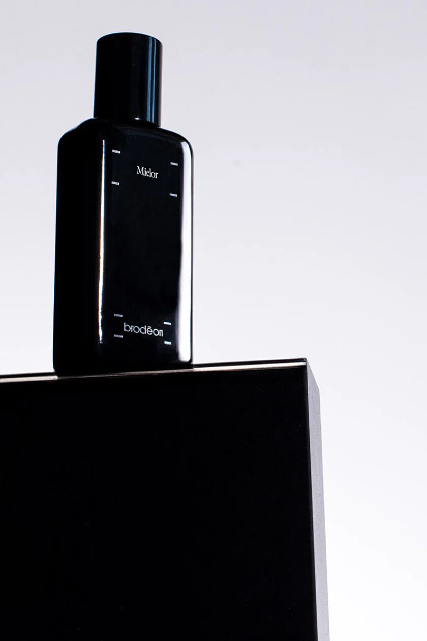 Mielor Brodēon Perfumes аромат — новый аромат для мужчин и женщин 2024
