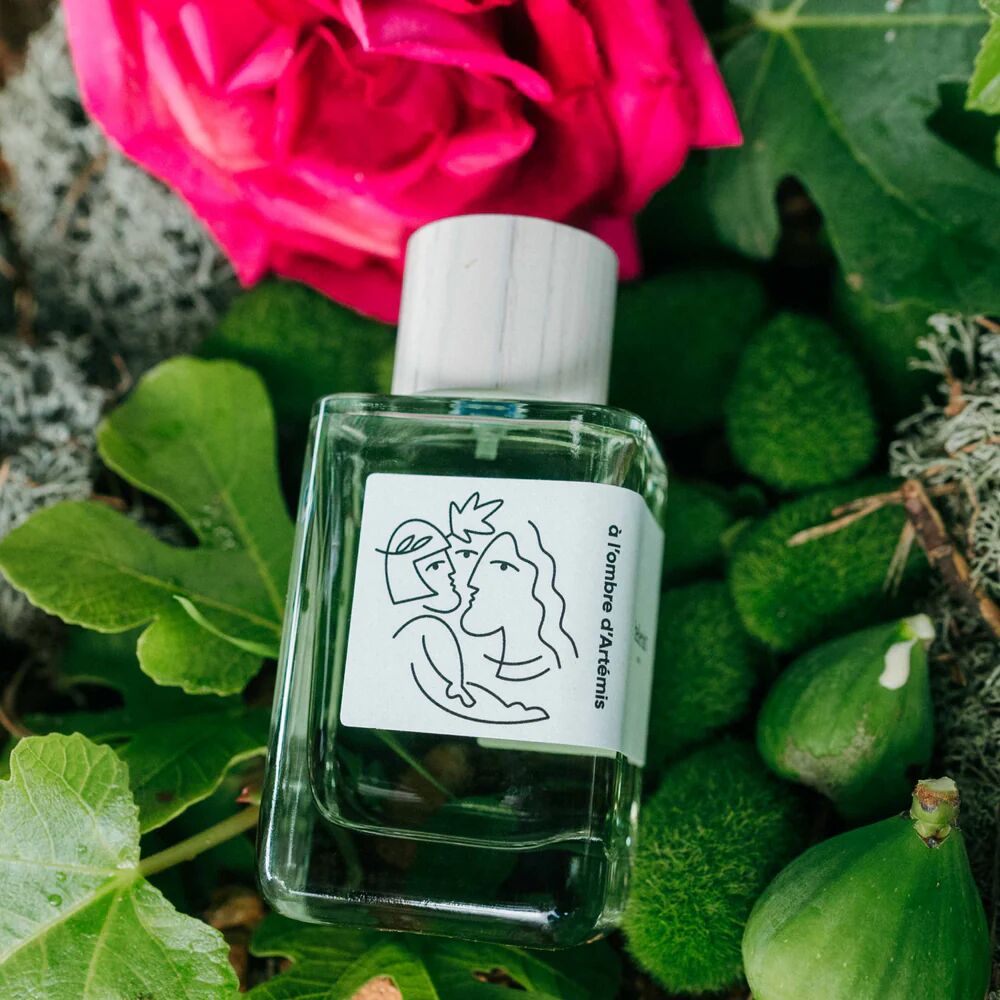 À l’Ombre d'Artémis Hellenist perfume - a new fragrance for women and ...