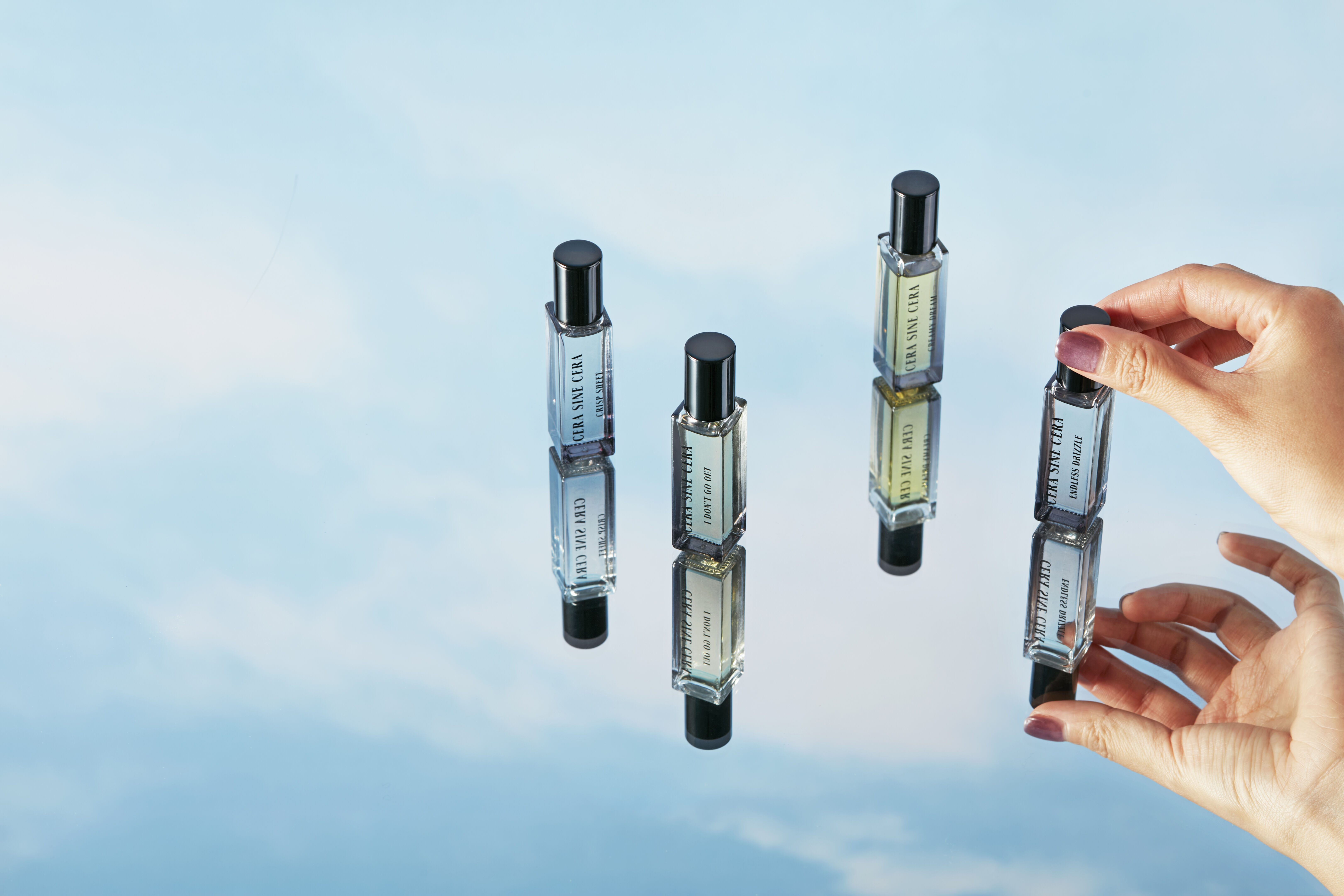 I Don't Go Out Cera Sine Cera perfume - a fragrance for women and men 2024