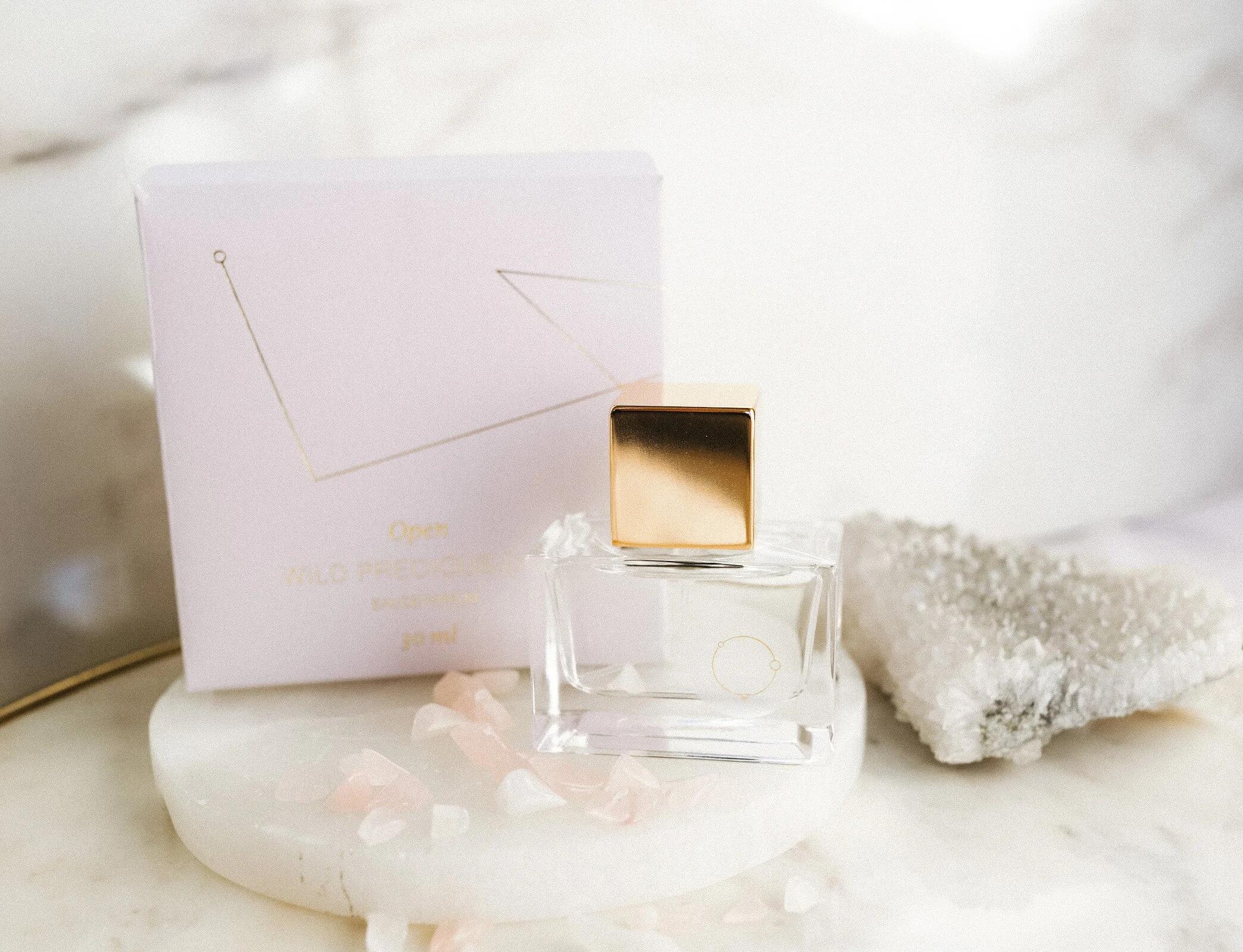 Open Firestone Sisters parfum - un nouveau parfum pour homme et femme 2025