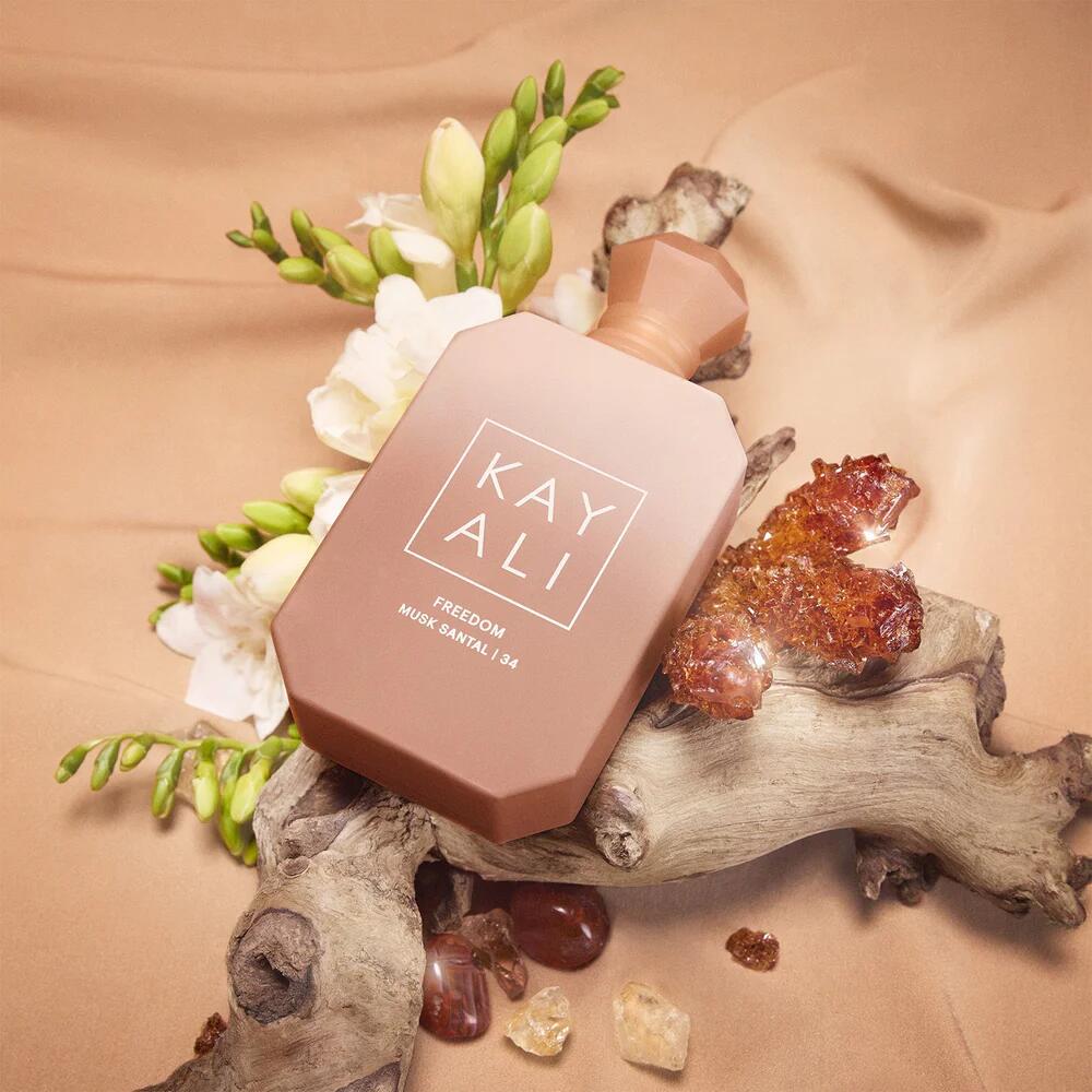Freedom Musk Santal | 34 Eau de Parfum Kayali Fragrances perfume - a ...