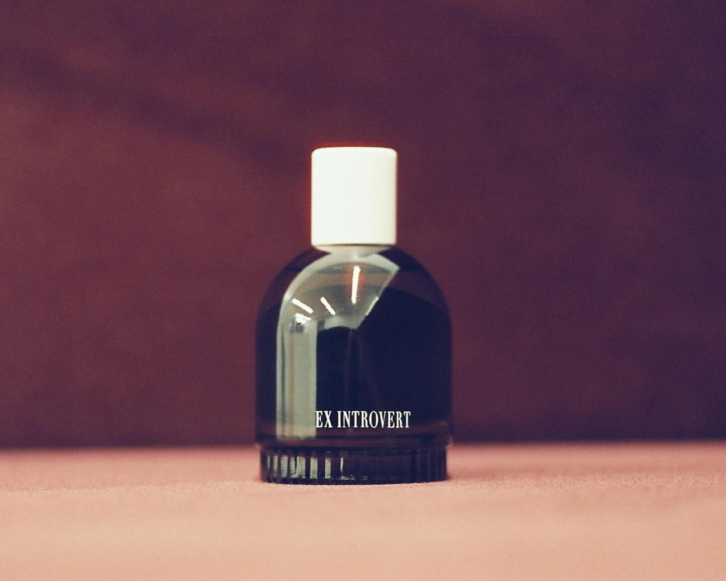 Ex Introvert The Things Past perfume - a novo fragrância Compartilhável ...