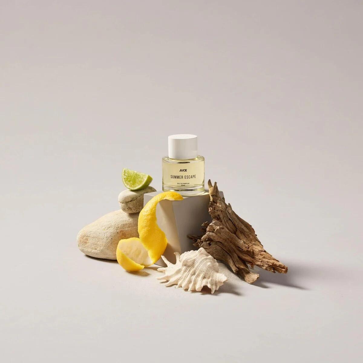 Summer Escape Juce cologne - a fragrance for men 2024