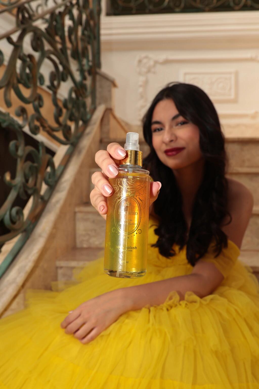 Encanto Rosas do Castelo Tha Beauty perfume - a new fragrance for women ...