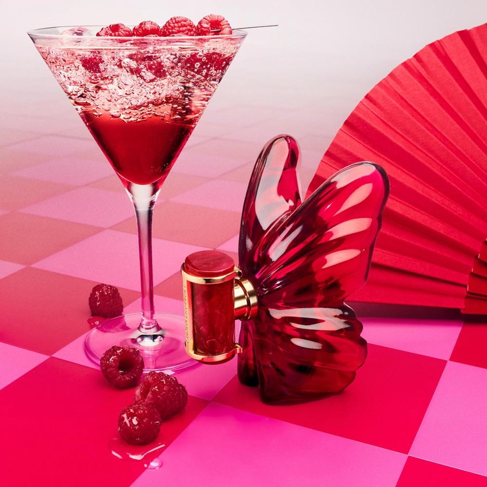 La Bomba Intense Carolina Herrera perfume - a new fragrance for women 2026