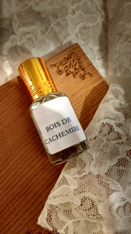 Bois de Cachemire The Scented Souq perfume - a fragrance for women and ...