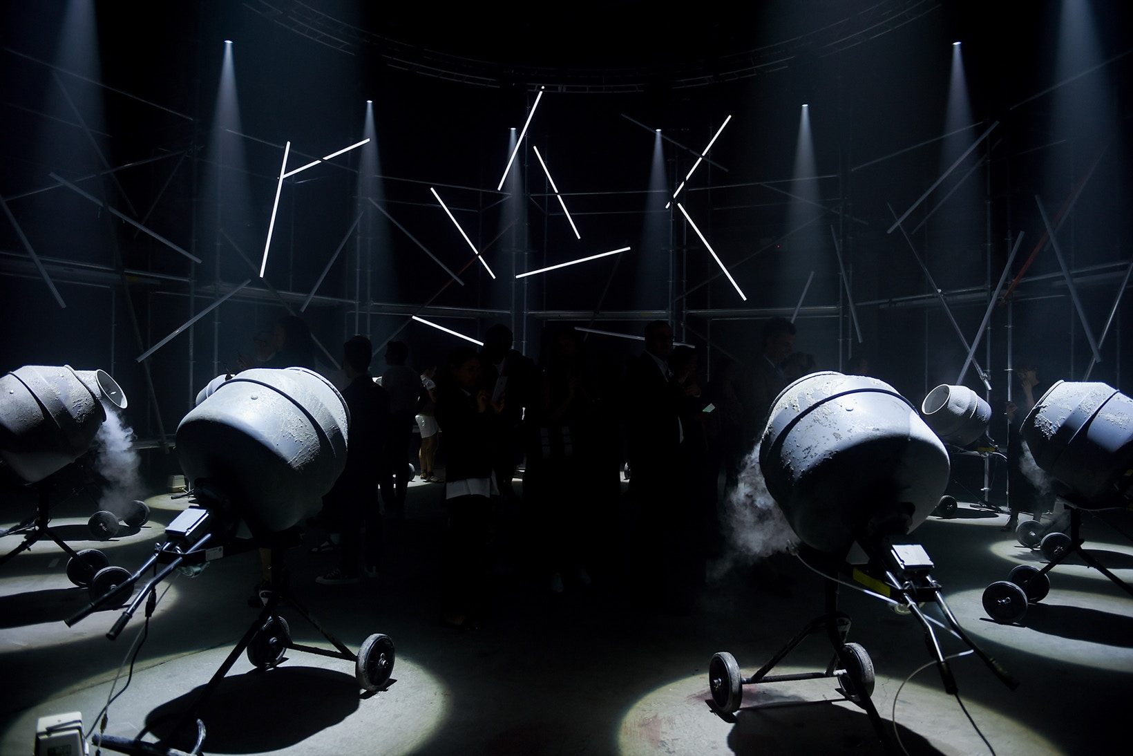 Concrete Comme des Garcons perfume - a fragrance for women and men 2017