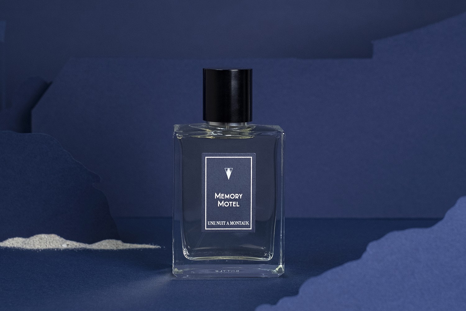 Memory Motel Une Nuit Nomade perfume - a fragrance for women and men 2017