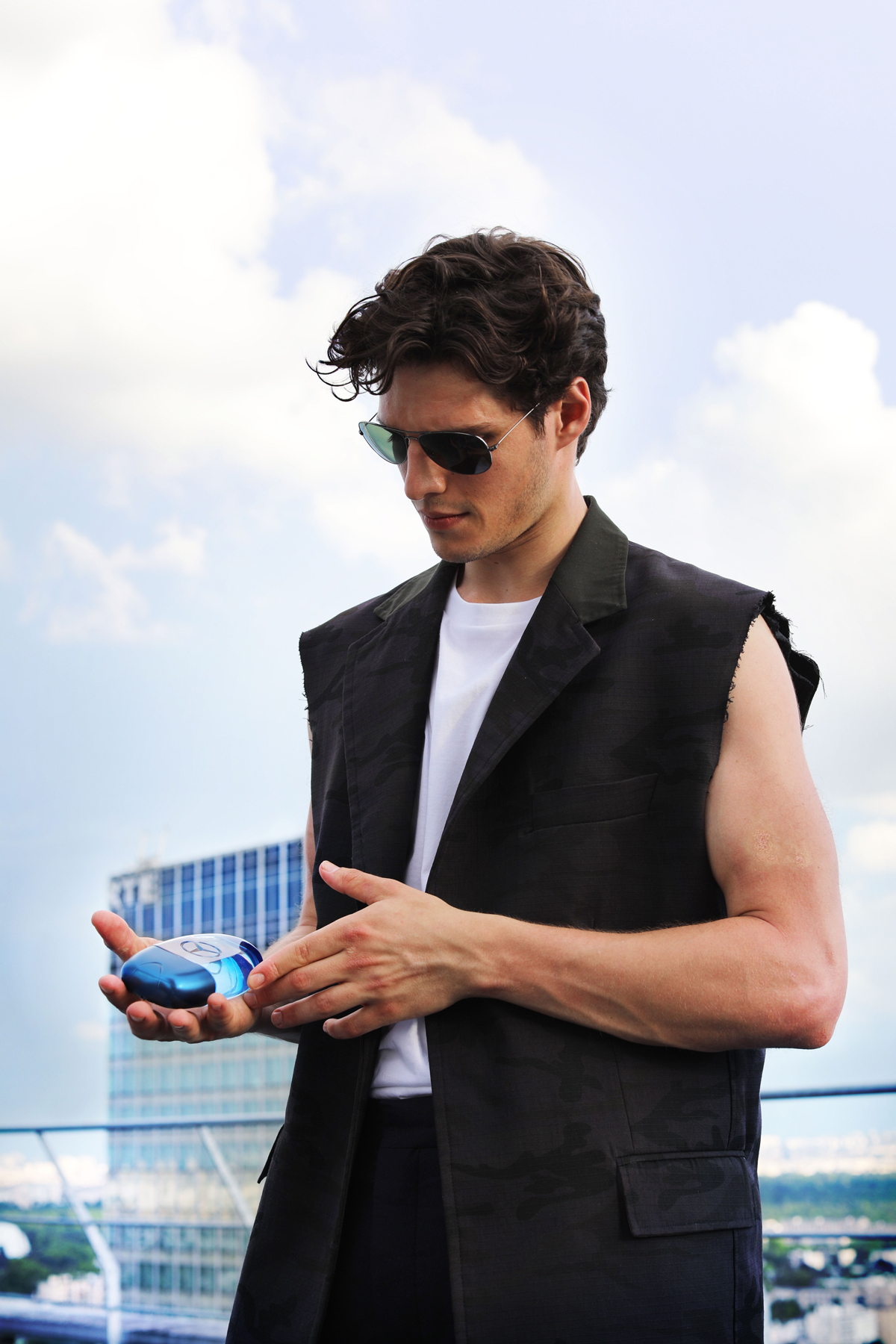 The Move Mercedes-Benz cologne - a fragrance for men 2019