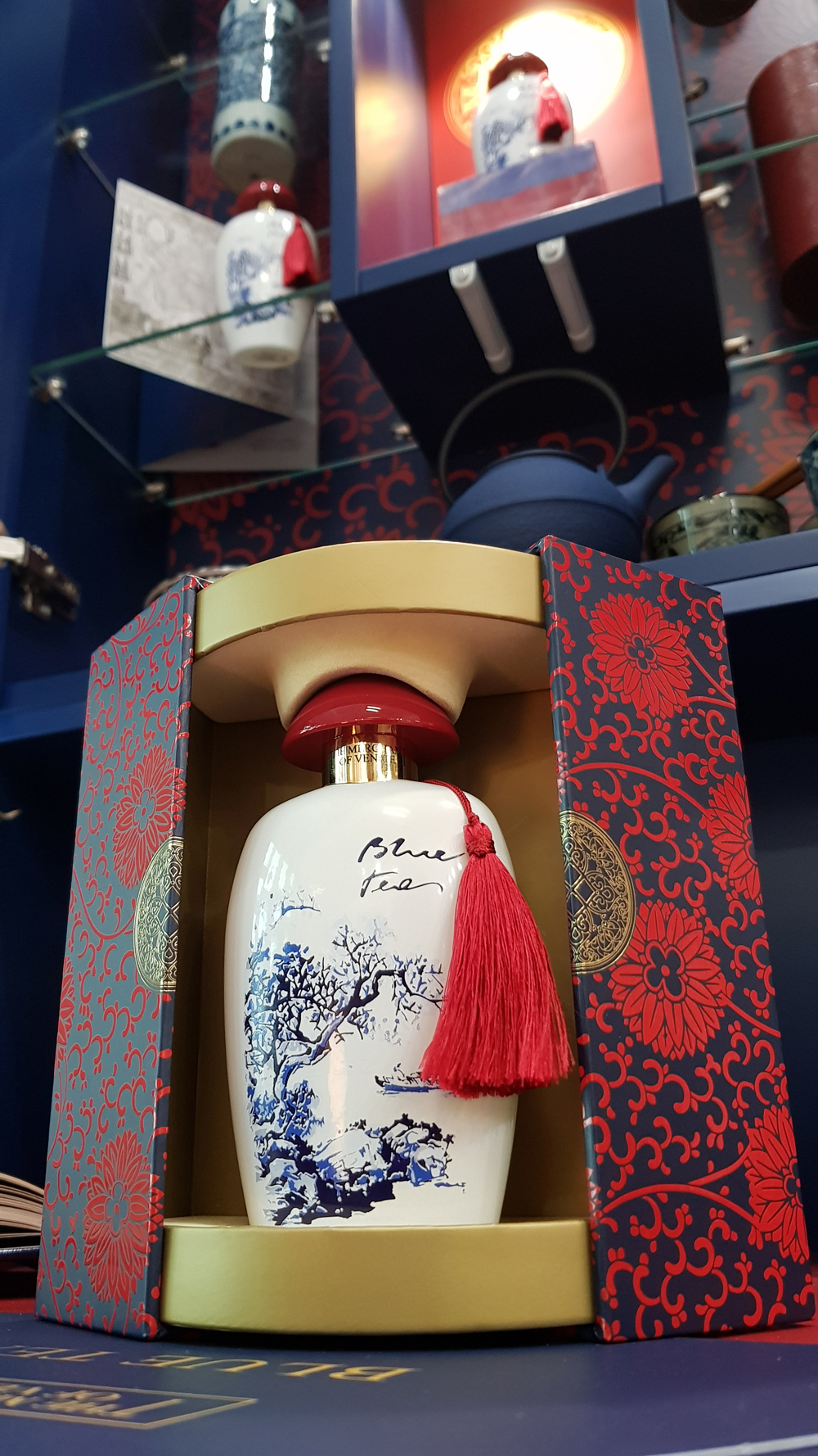 Blue Tea The Merchant of Venice perfume - a new fragrance for women and ...