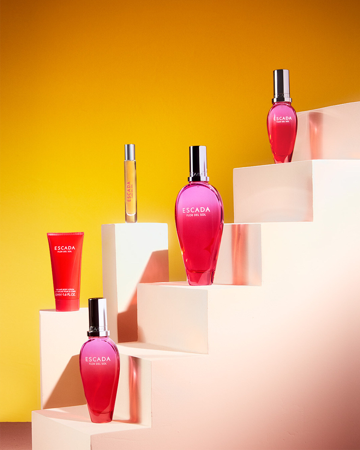 Flor del Sol Escada perfume - a novo fragrância Feminino 2020