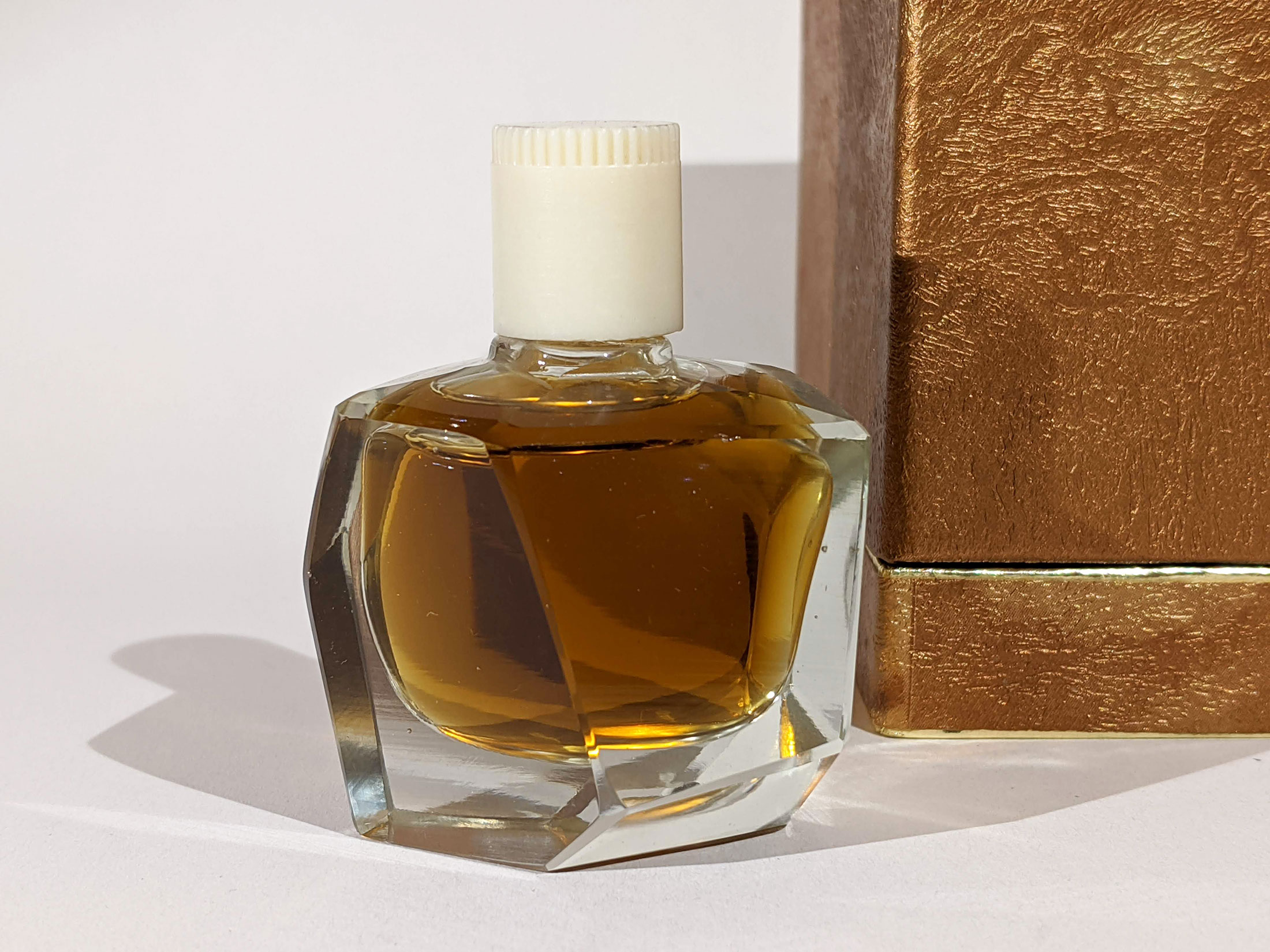 Дебют (Debut) Новая Заря (The New Dawn) perfume - a fragrance for women