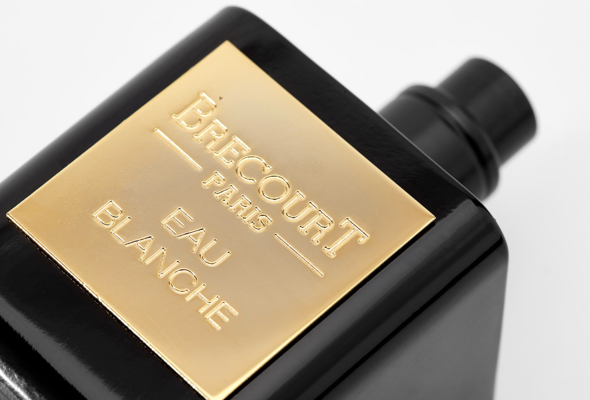 Eau Blanche Brecourt perfume - a fragrance for women 2010