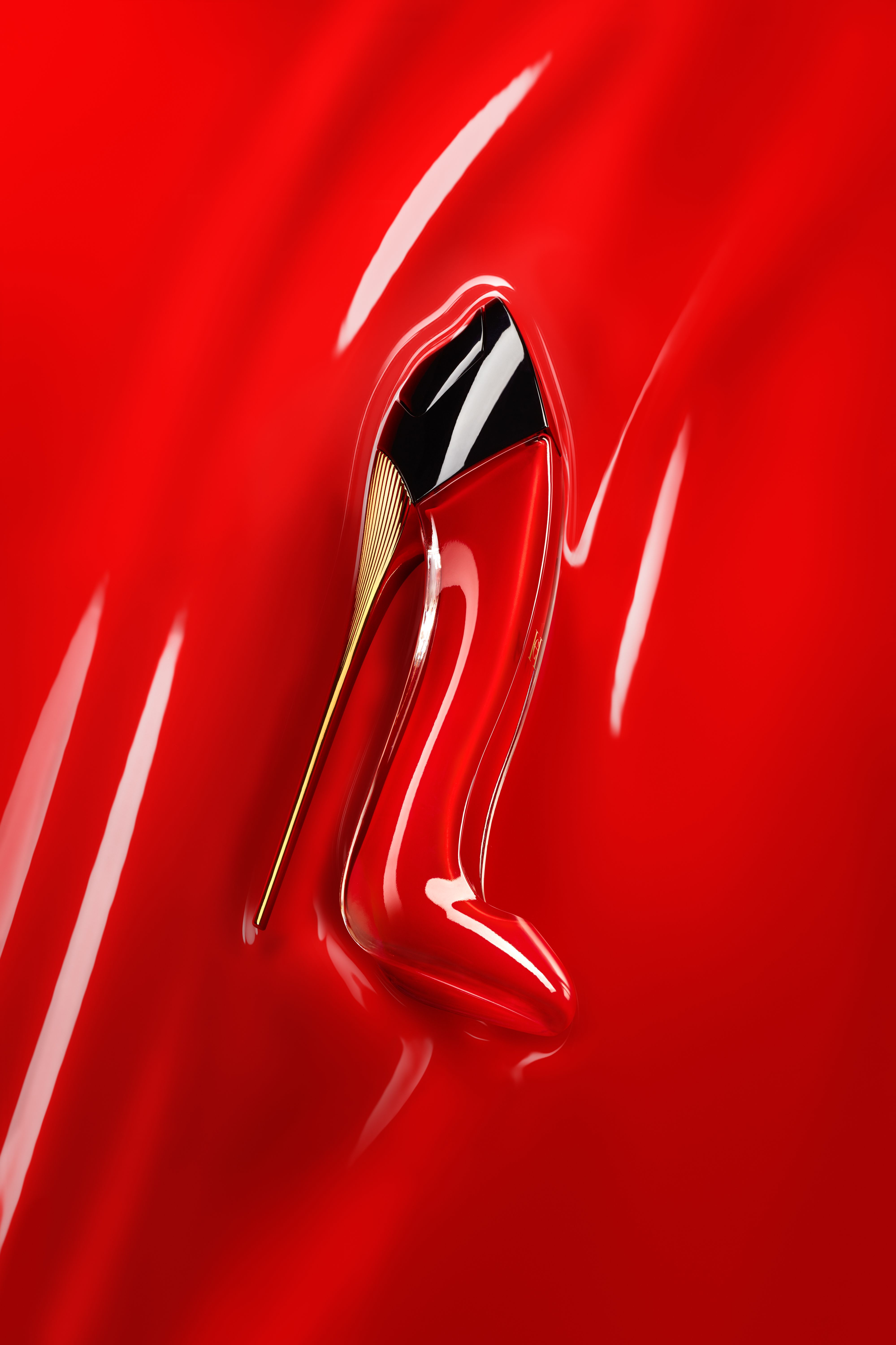 Very Good Girl Carolina Herrera perfume - a new fragrance for women 2021