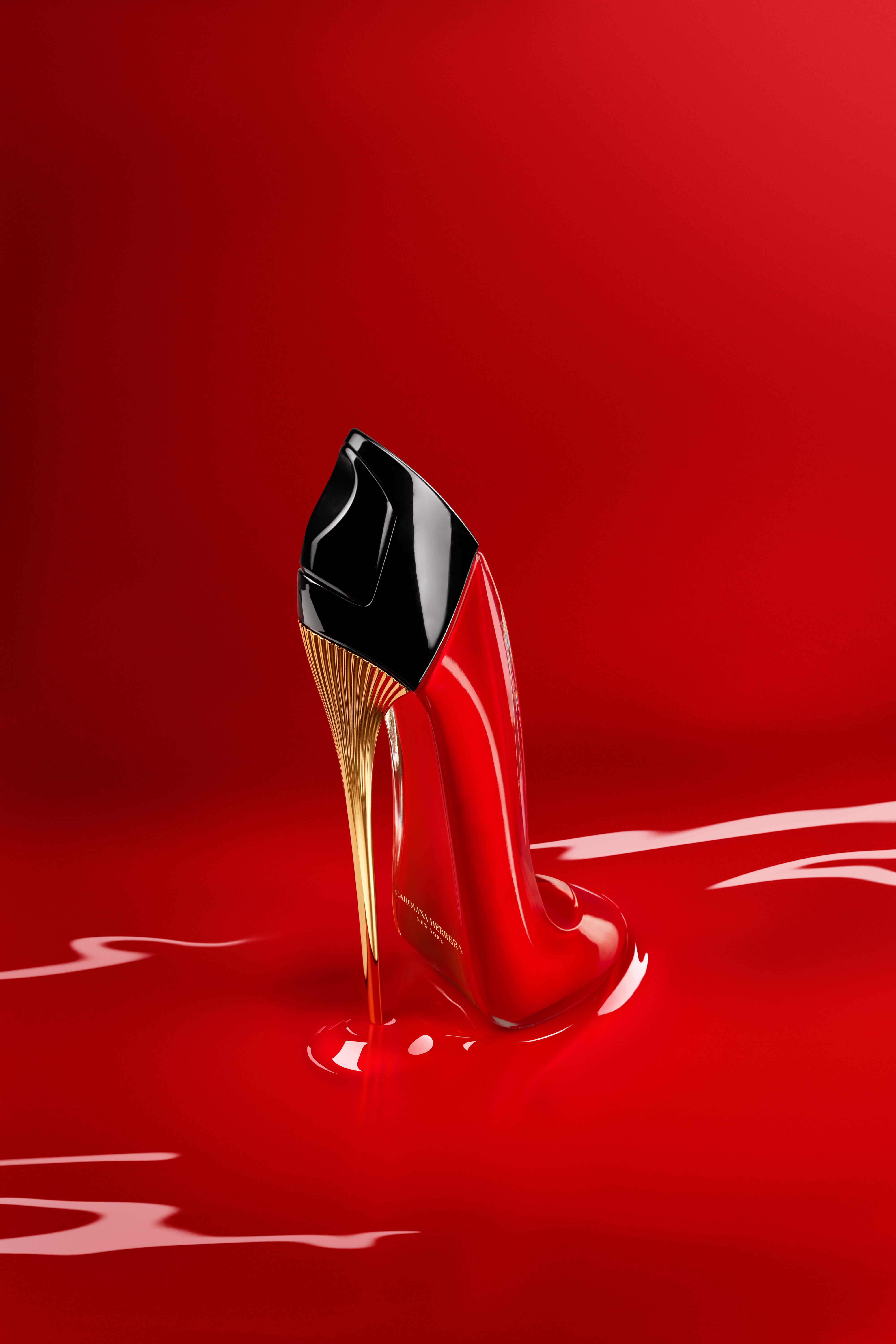 Very Good Girl Carolina Herrera perfume - a new fragrance for women 2021