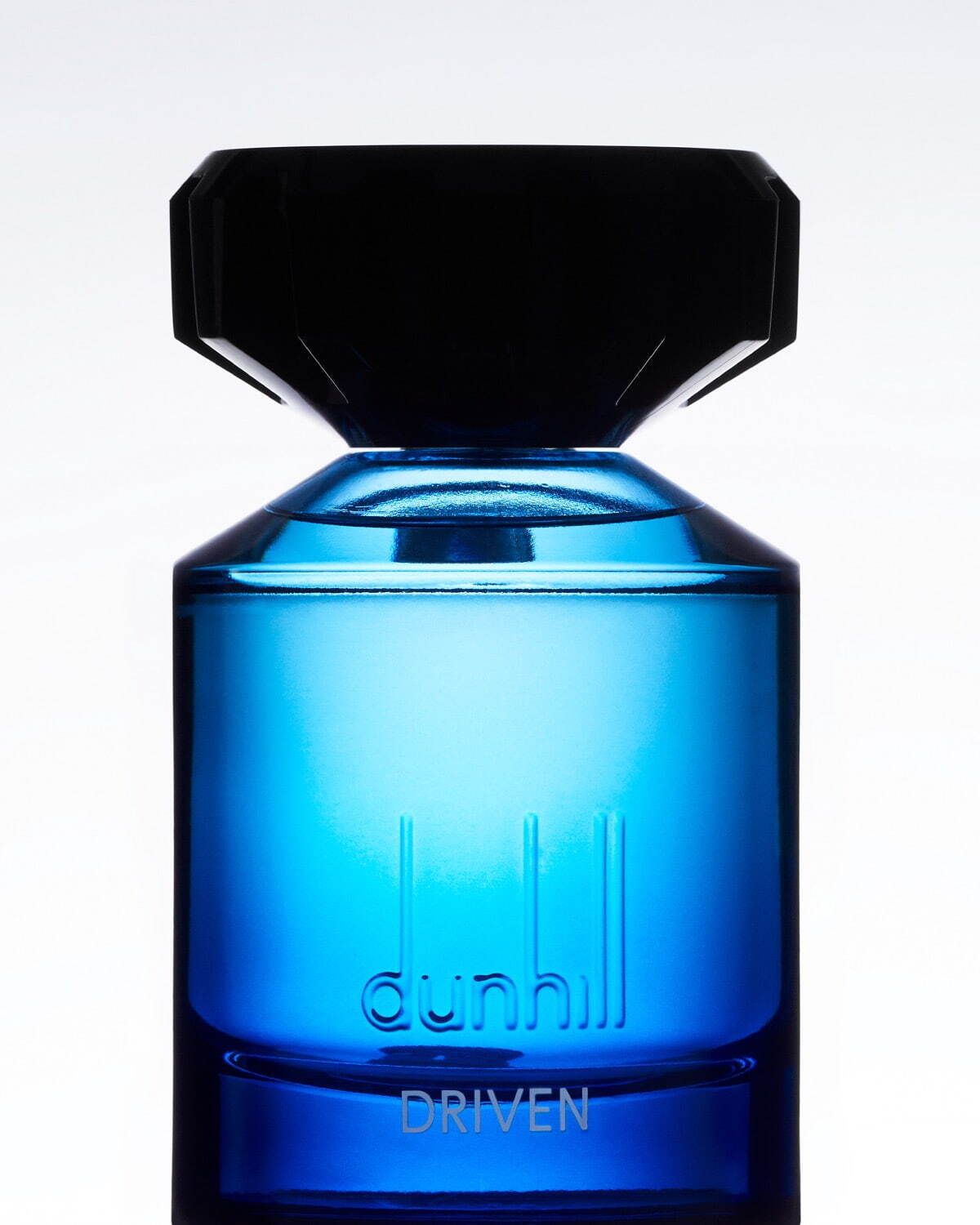 Driven Eau de Toilette Alfred Dunhill cologne - a fragrance for men 2021