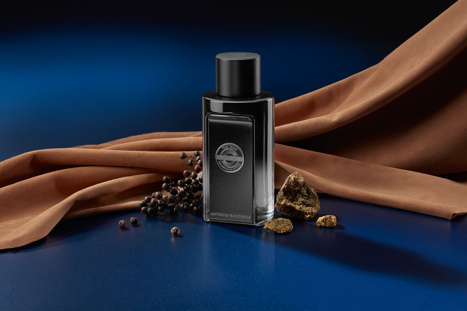 The Icon Eau de Parfum Antonio Banderas cologne - a new fragrance for ...