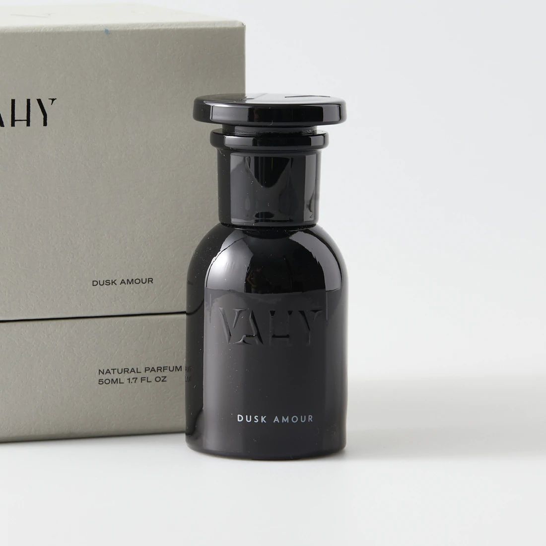 Dusk Amour Vahy perfume - a fragrance for women and men 2022