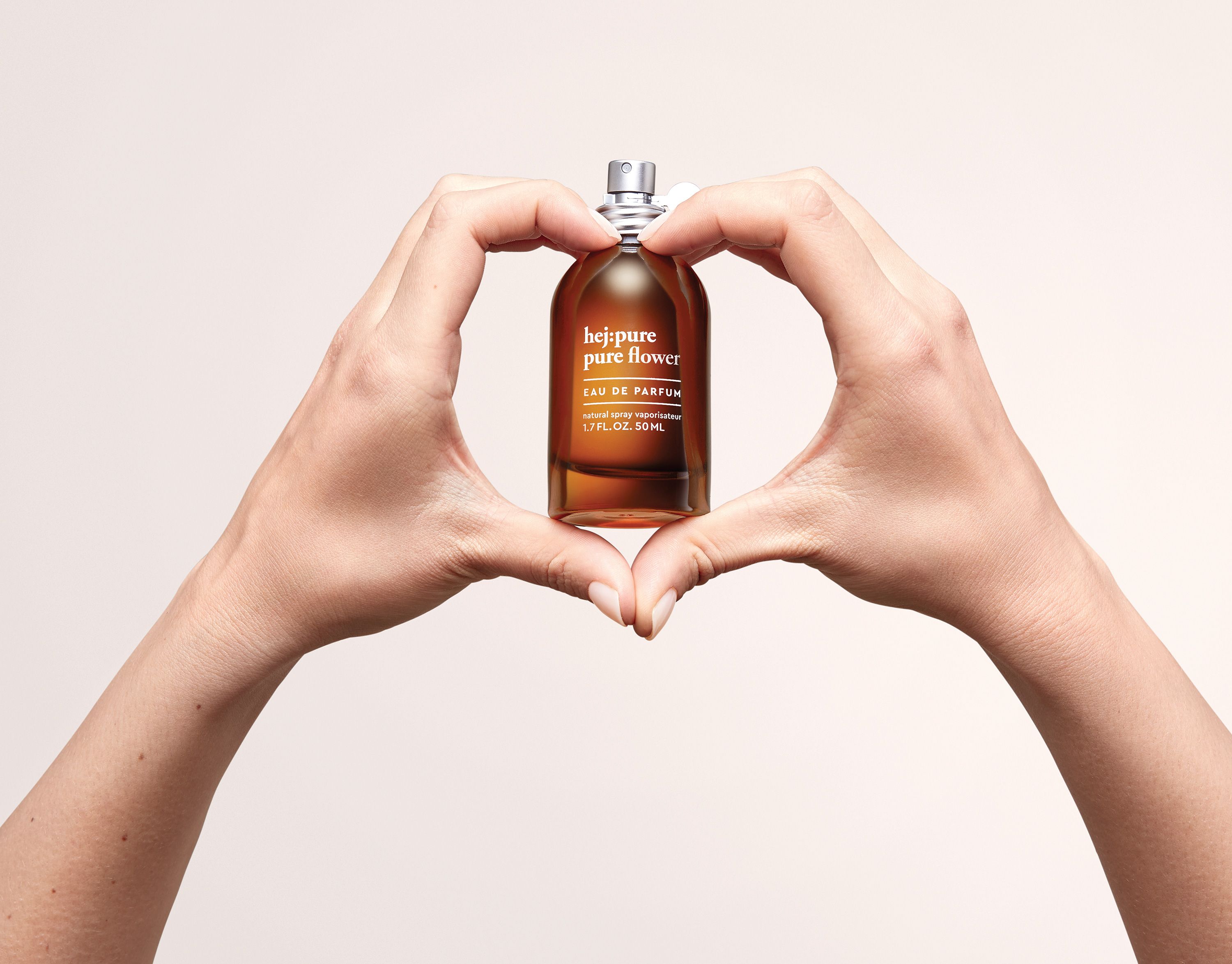 Pure Water Hej:Pure perfume - a new fragrance for women 2022