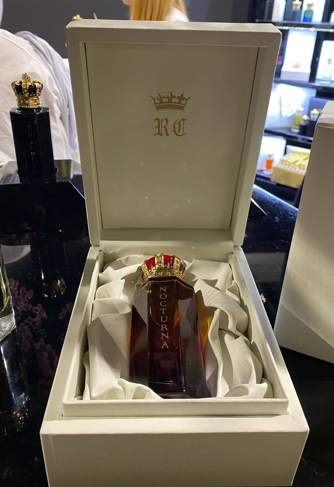 Nocturna Royal Crown perfume - a fragrance for women and men 2022