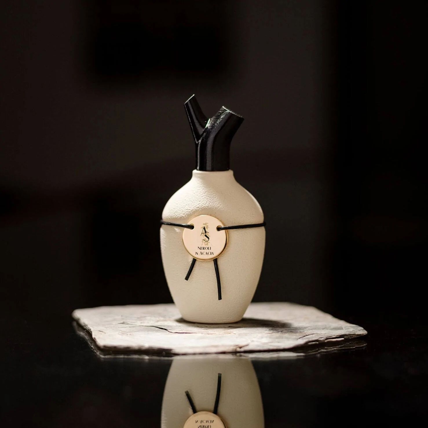 Néroli in Acacia Scents of Wood perfume - a fragrance for women and men ...