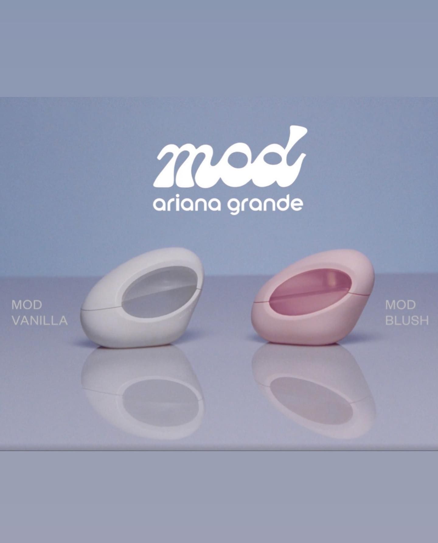 Mod Blush Ariana Grande fragancia - una nuevo fragancia para Mujeres 2022