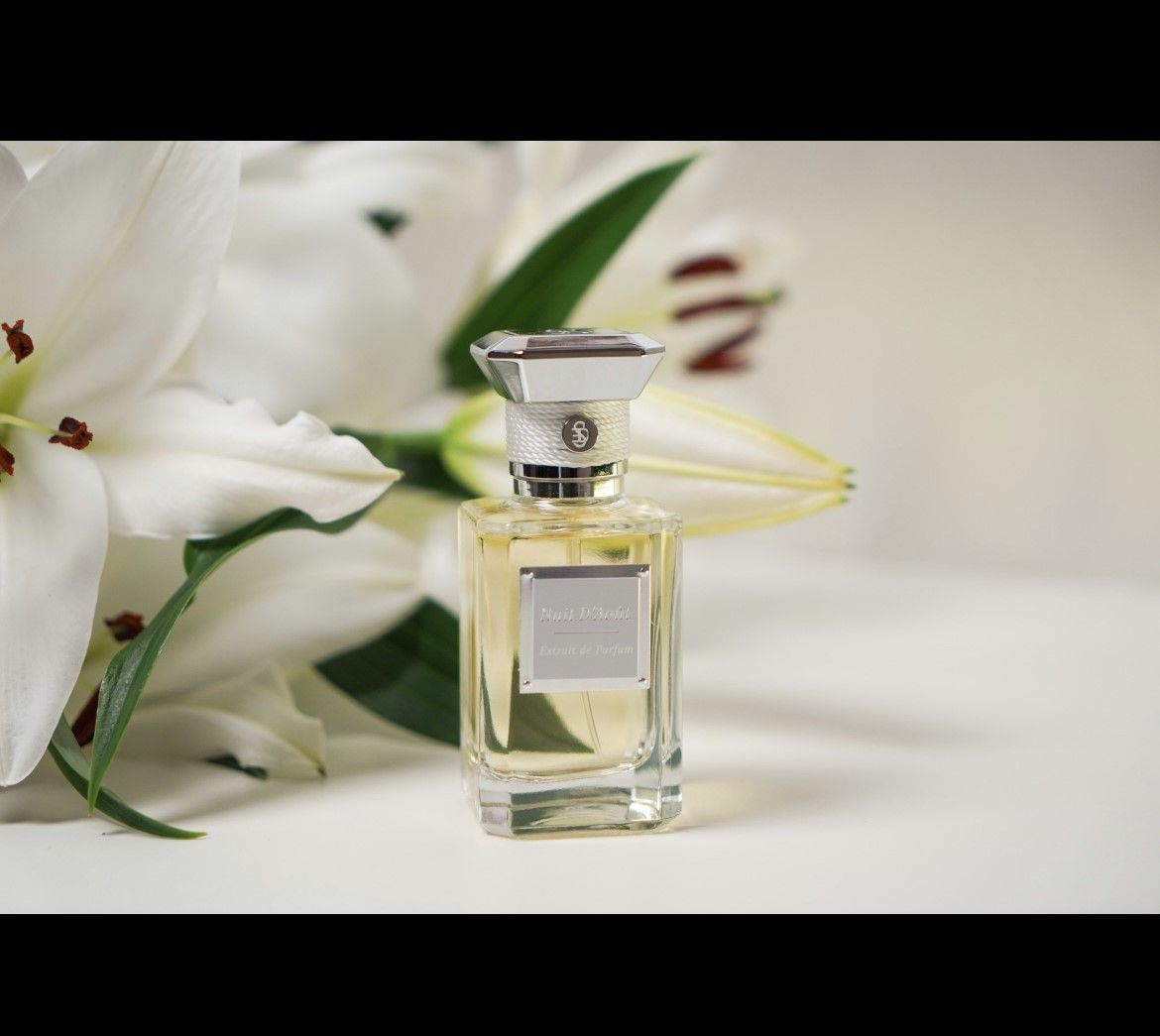 Nuit d'Aout Eau De Soie perfume - a fragrance for women and men 2022
