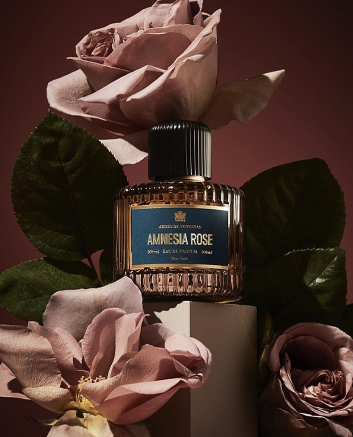 Amnesia Rose Aedes de Venustas عطر - a fragrance للجنسين 2023