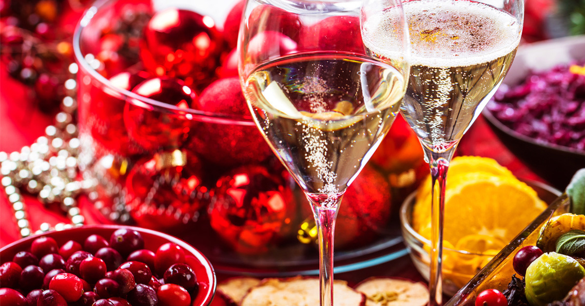 Food, Drink and Perfume: Pairings for Festive Days ~ Columns