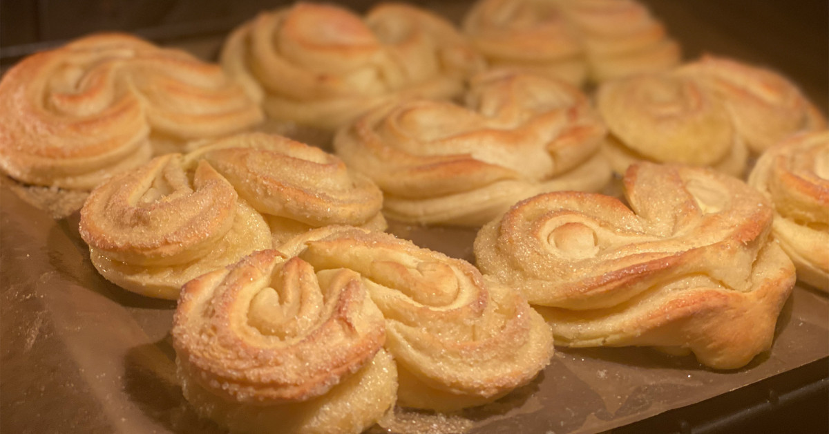 A Traditional Dessert – Russian Plyushka ~ Flavour Fusions