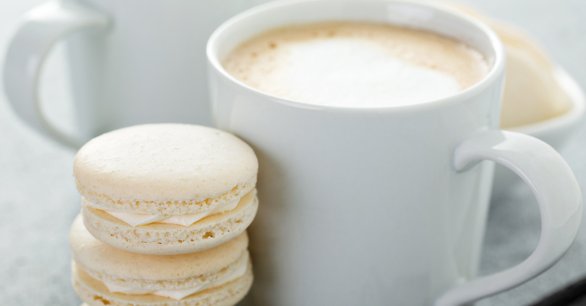 Café Chantant by Nobile 1942 and Vanillary by Lush: Introvert and ...