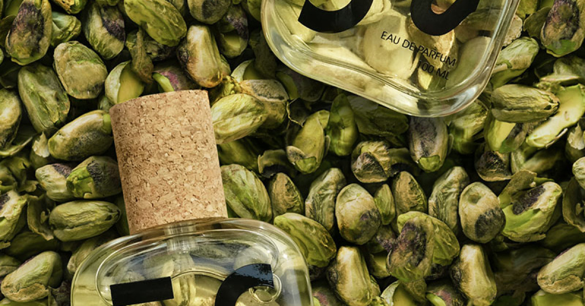 Obvious Makes Our Mouths Water With Une Pistache ~ Fragrance Reviews