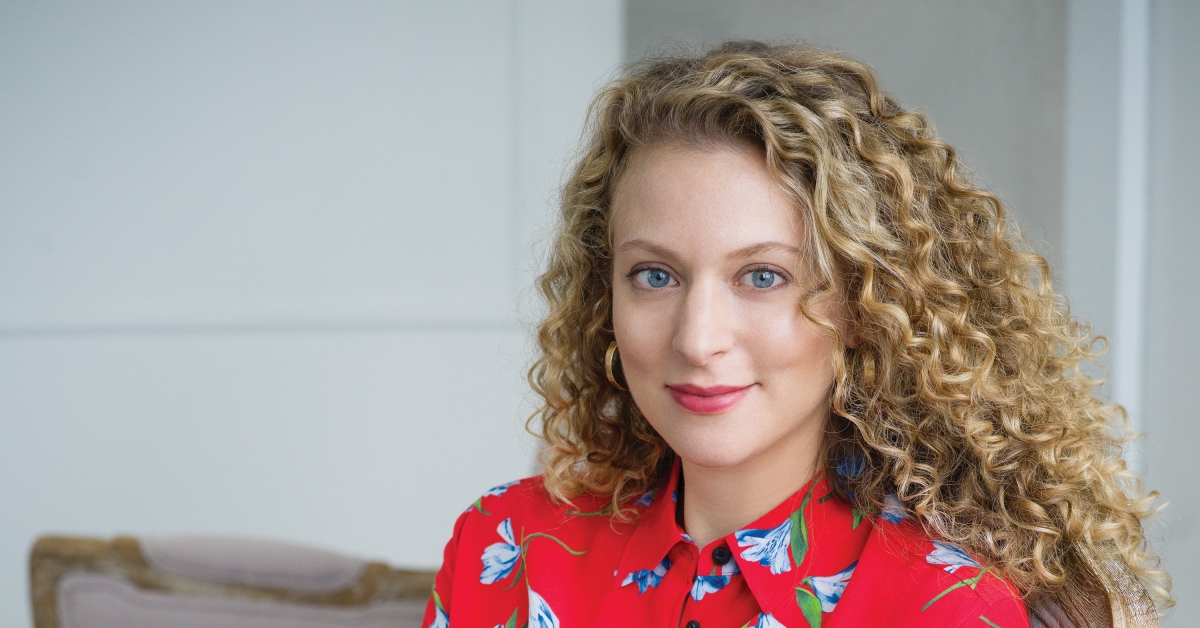 Full Bloom od Francesca Serritella: Nový román inspirovaný sílou vůně ...