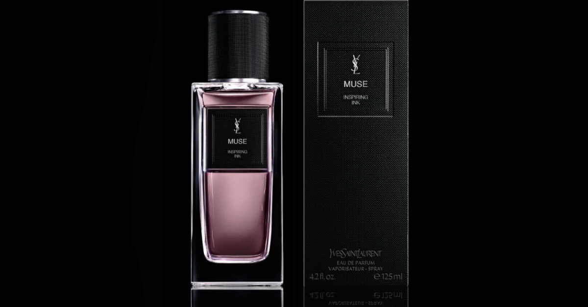 YSL Muse: Směs inkoustu a podzimního listí, napsaná na Štědrý večer ...