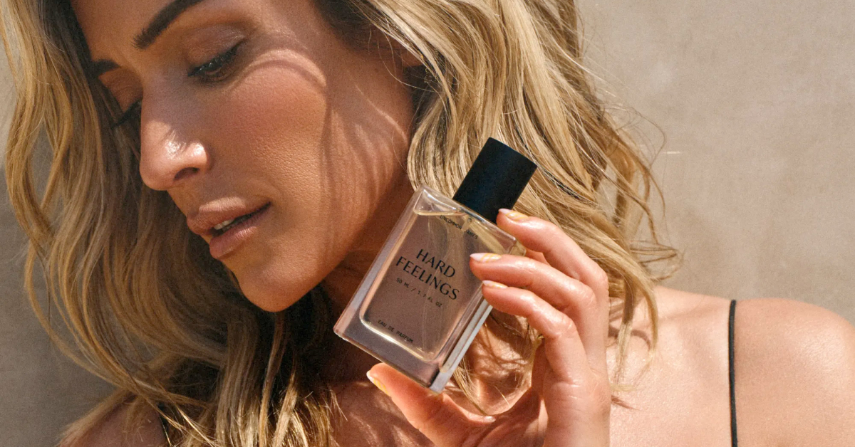 Uncommon James lanza Hard Feelings ~ Nuevas Fragancias