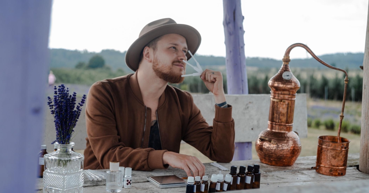 Escuela de perfumería Bergamoss ~ Noticias de Fragancias