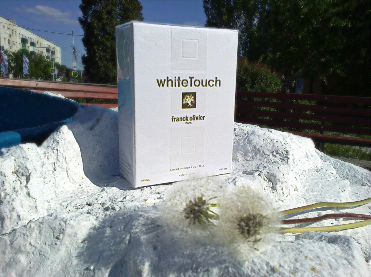 White Touch Franck Olivier perfume - a fragrance for women