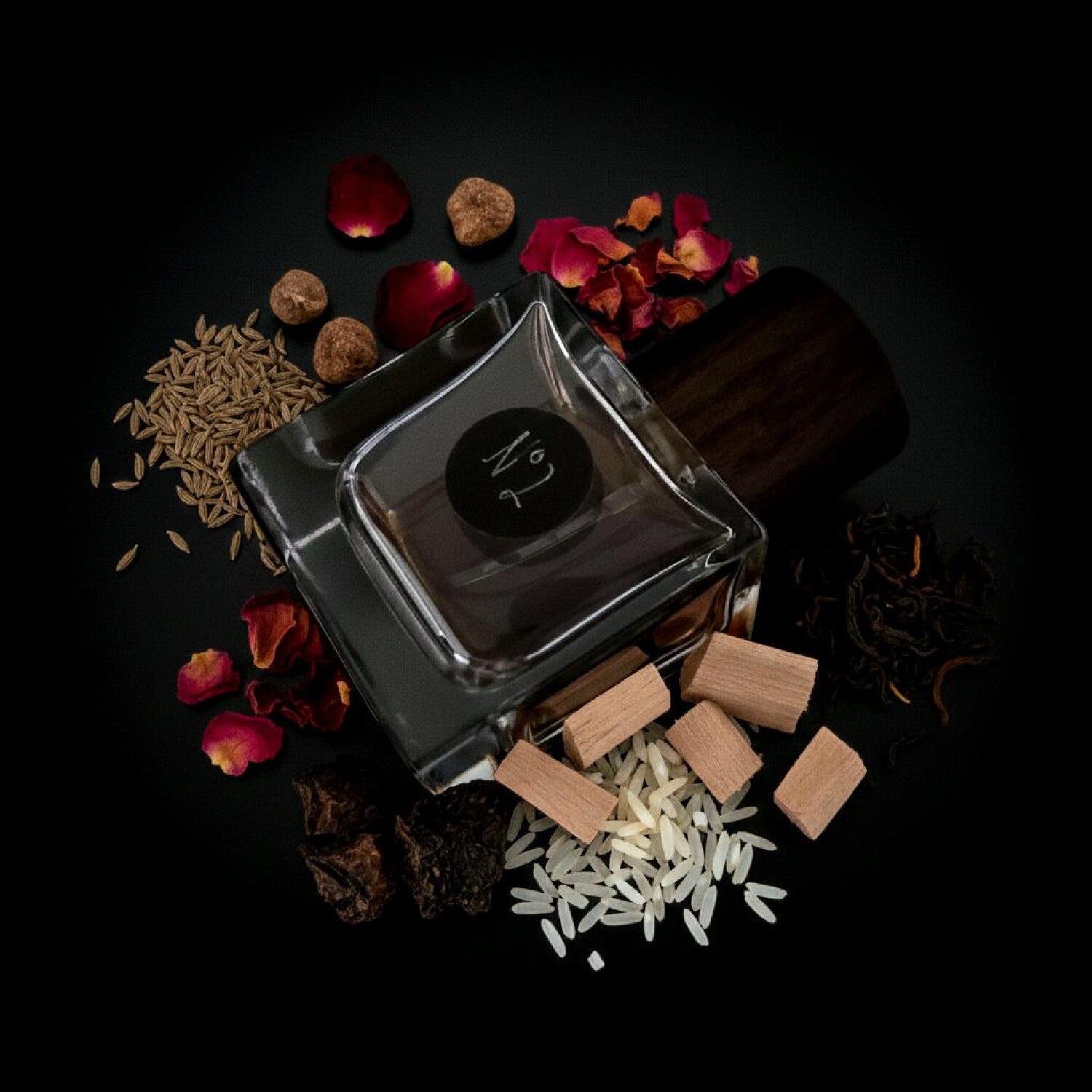 EO No 2 Ensar Oud perfume - a fragrance for women and men 2018