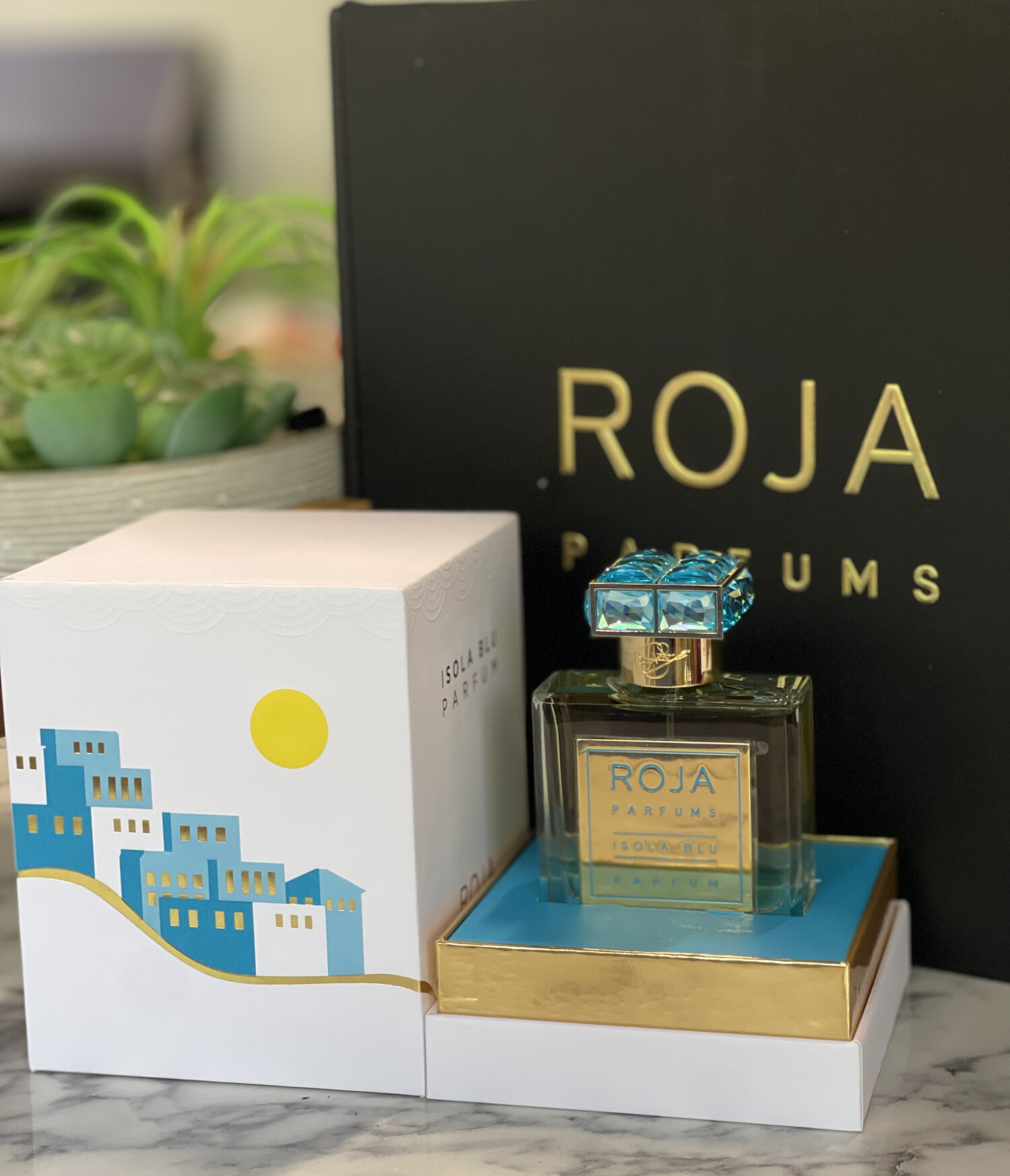 Isola Blu Roja Dove perfume - a fragrance for women and men 2023