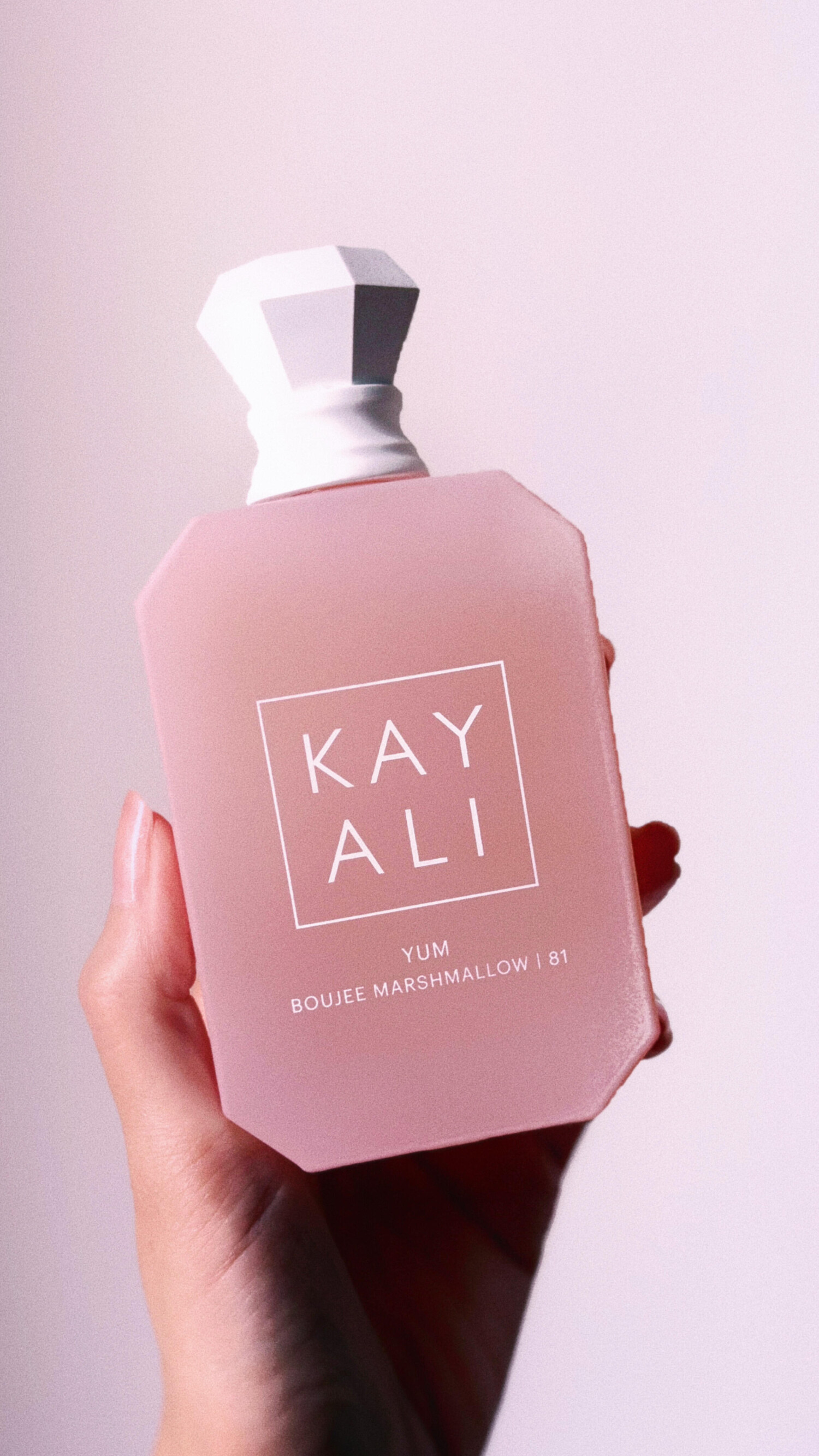 Yum Boujee Marshmallow | 81 Kayali Fragrances fragancia - una nuevo ...